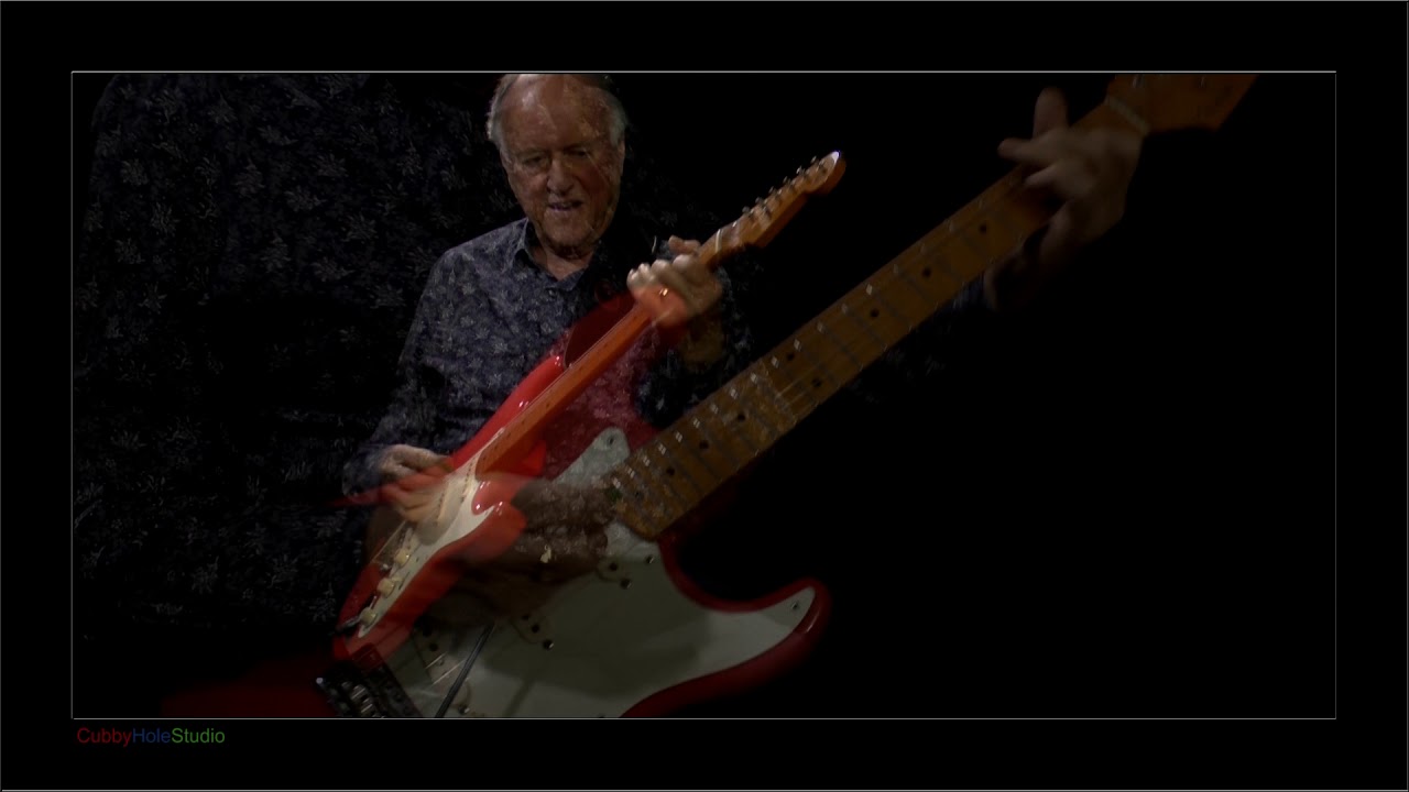 Bob Saunders - Atomic (cover) - YouTube