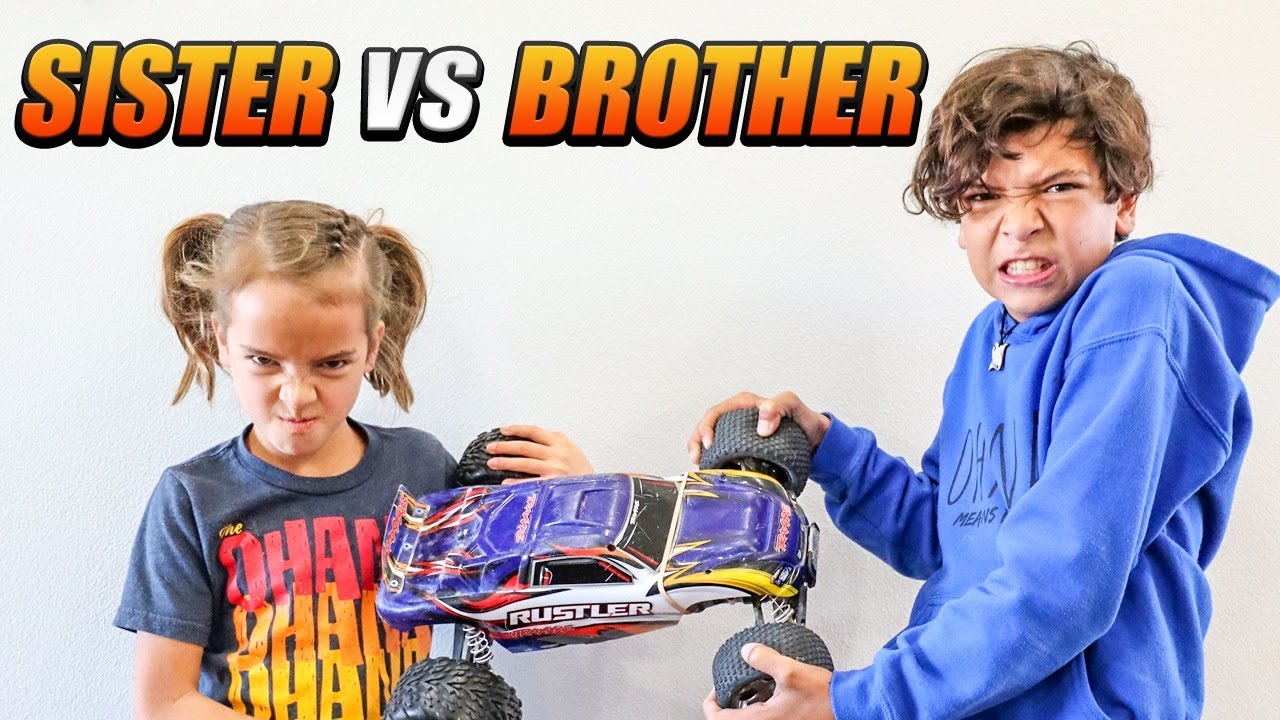 Who is stronger? Sis vs Bro - YouTube