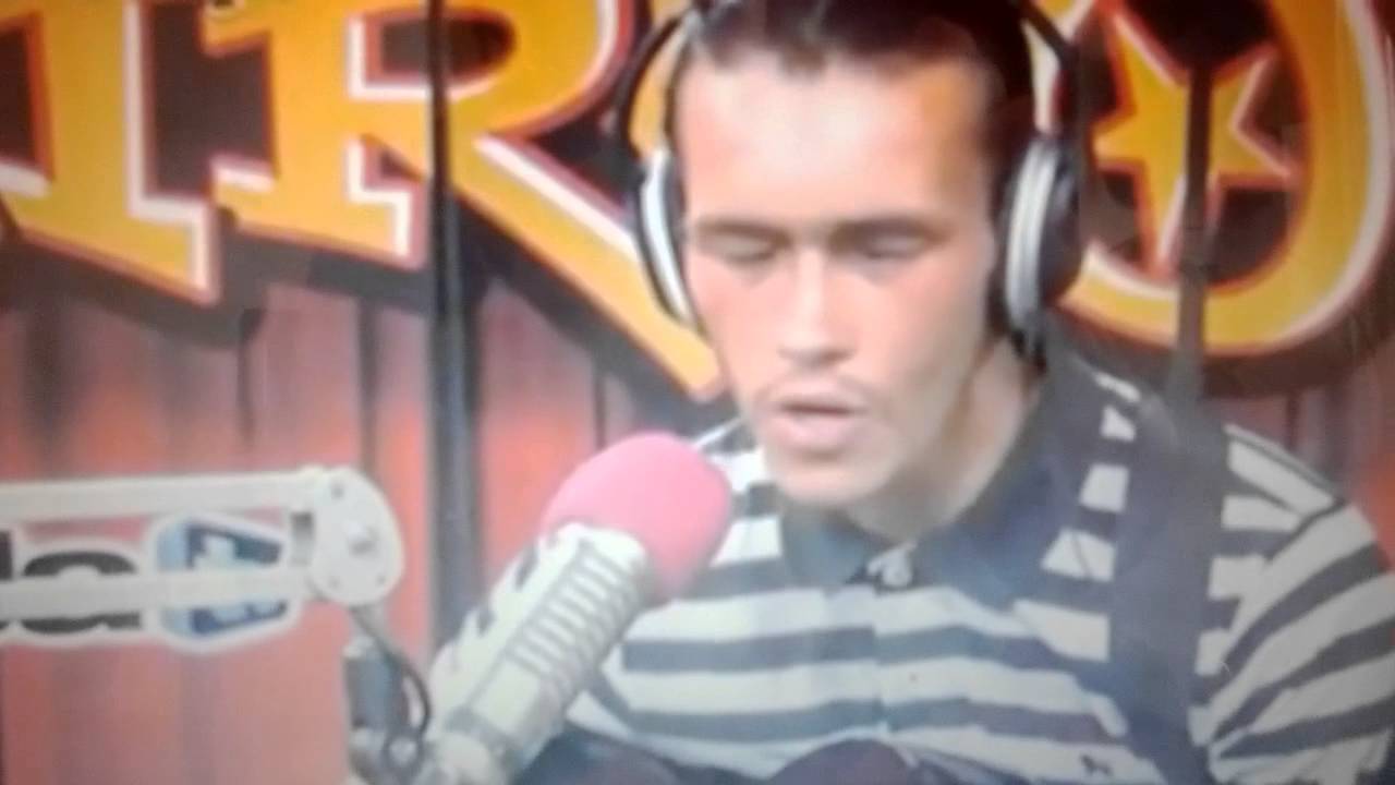 Johan sanchez de la calle a el circo la mega - YouTube