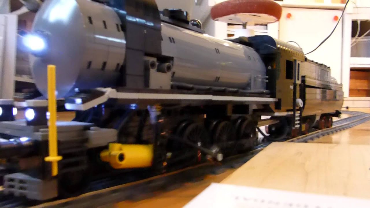 Lego Pneumatic Locomotive - YouTube