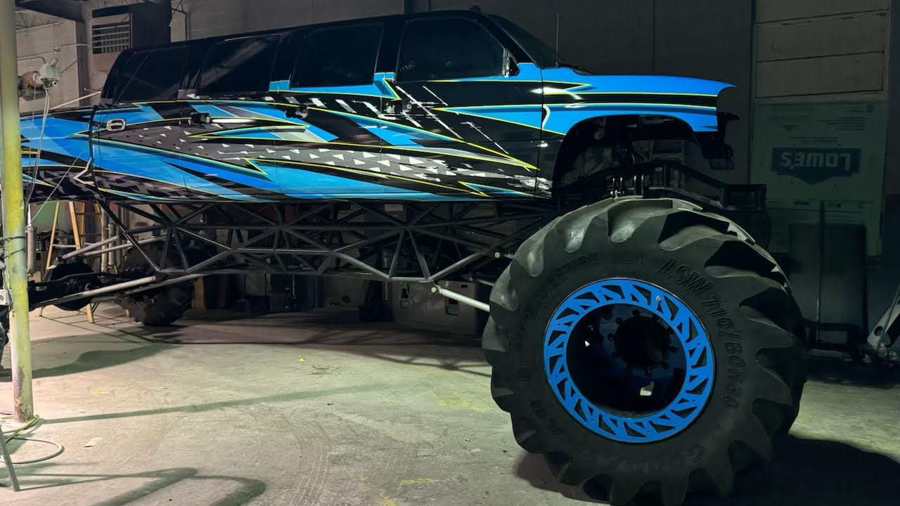 Episode 8. Mega Truck build ( finally headed to it’s final destination ...