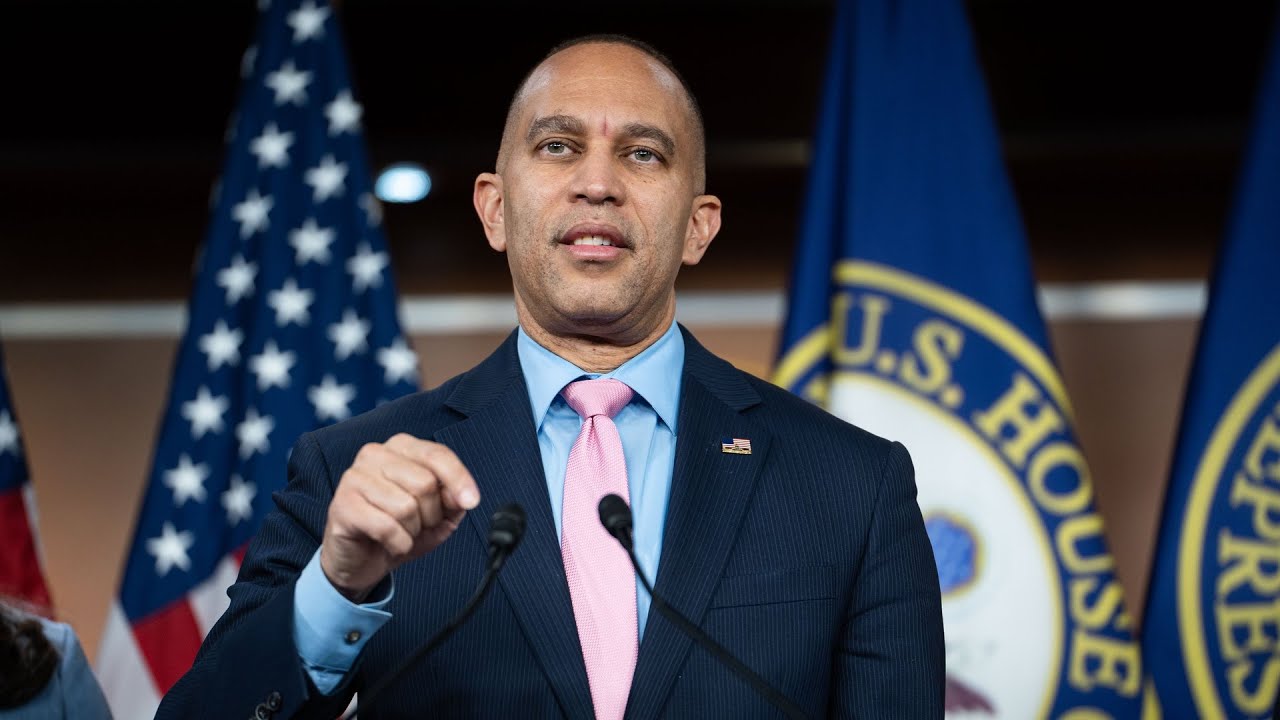 LIVE: House Democratic Leader Holds a Weekly Press Conference - YouTube