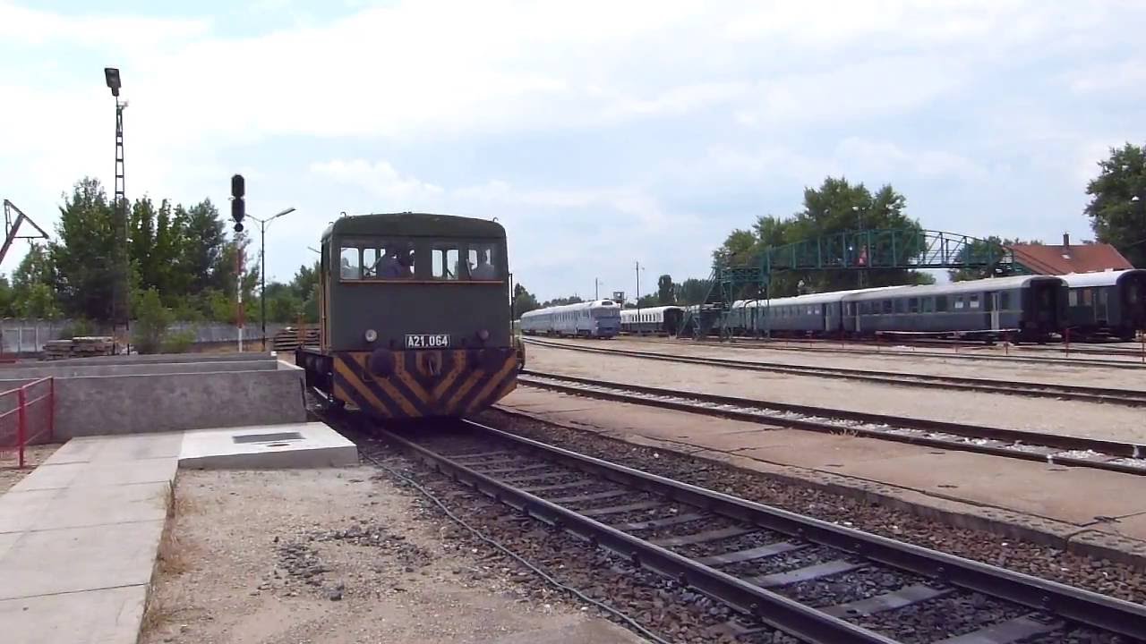 A21 064 Diesel lokomotive - YouTube