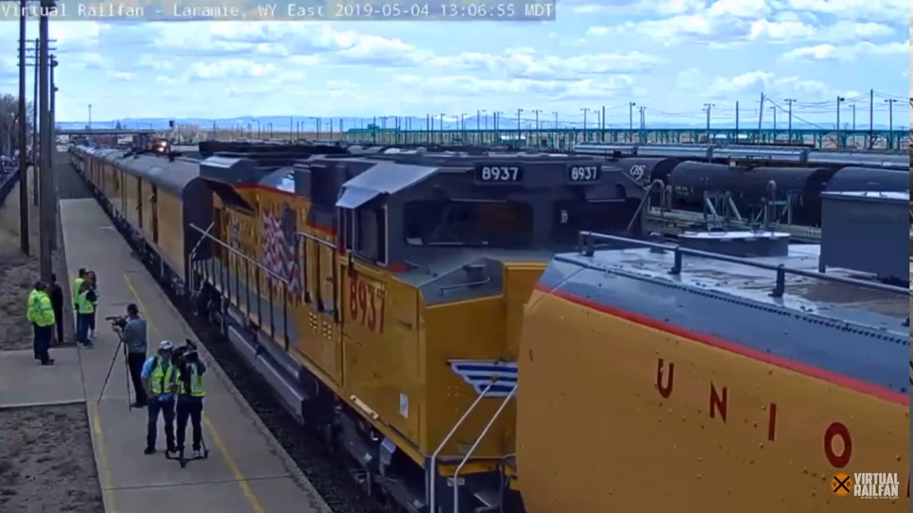 UP 4014 back in Service - YouTube