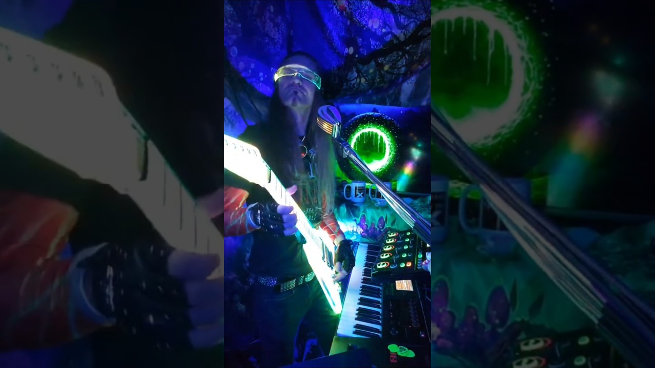 STRING EXPLOSION 😵💥 #clip #LIVEstream ⚠️ Ep. 145 - YouTube