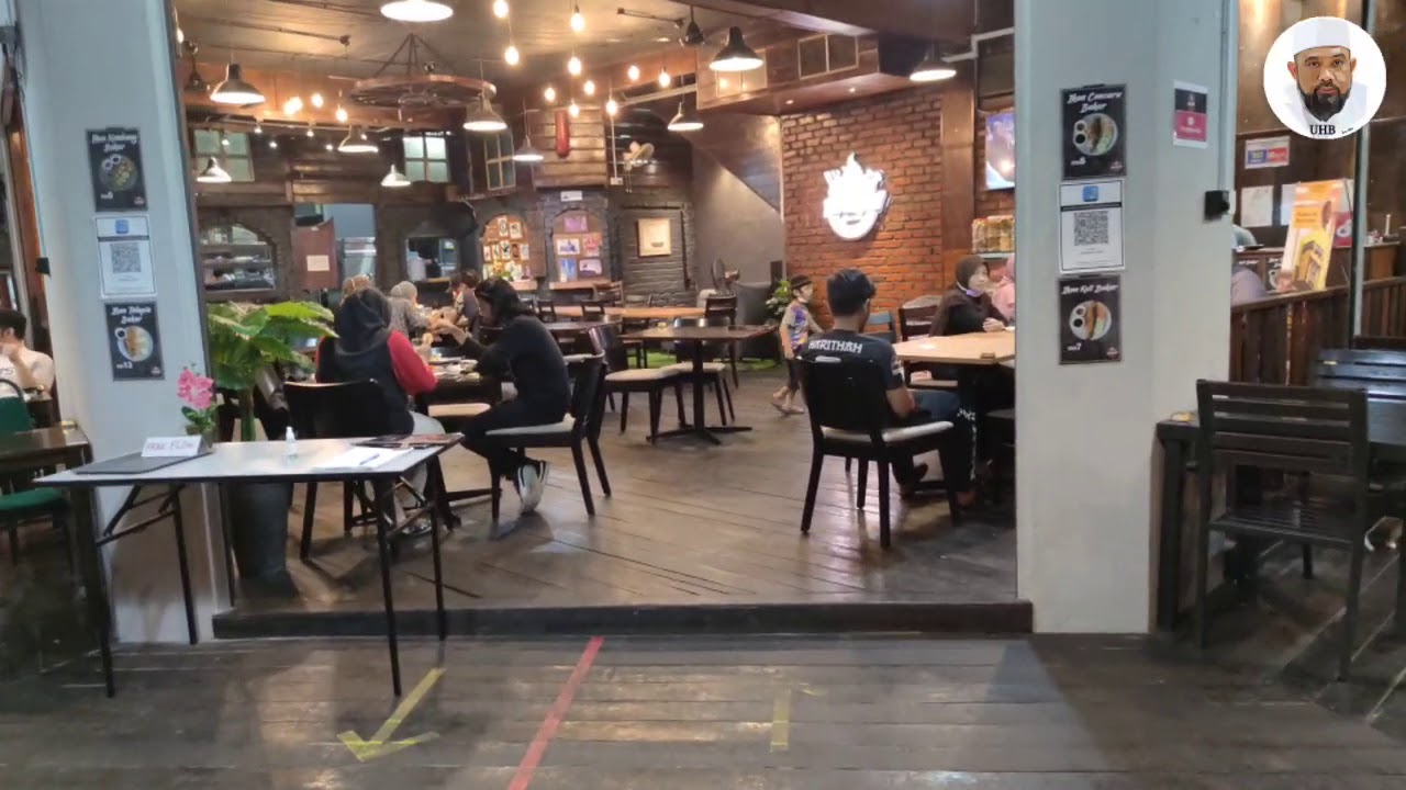 UHB DI "FARM GRILL HOUSE" BANGI - YouTube