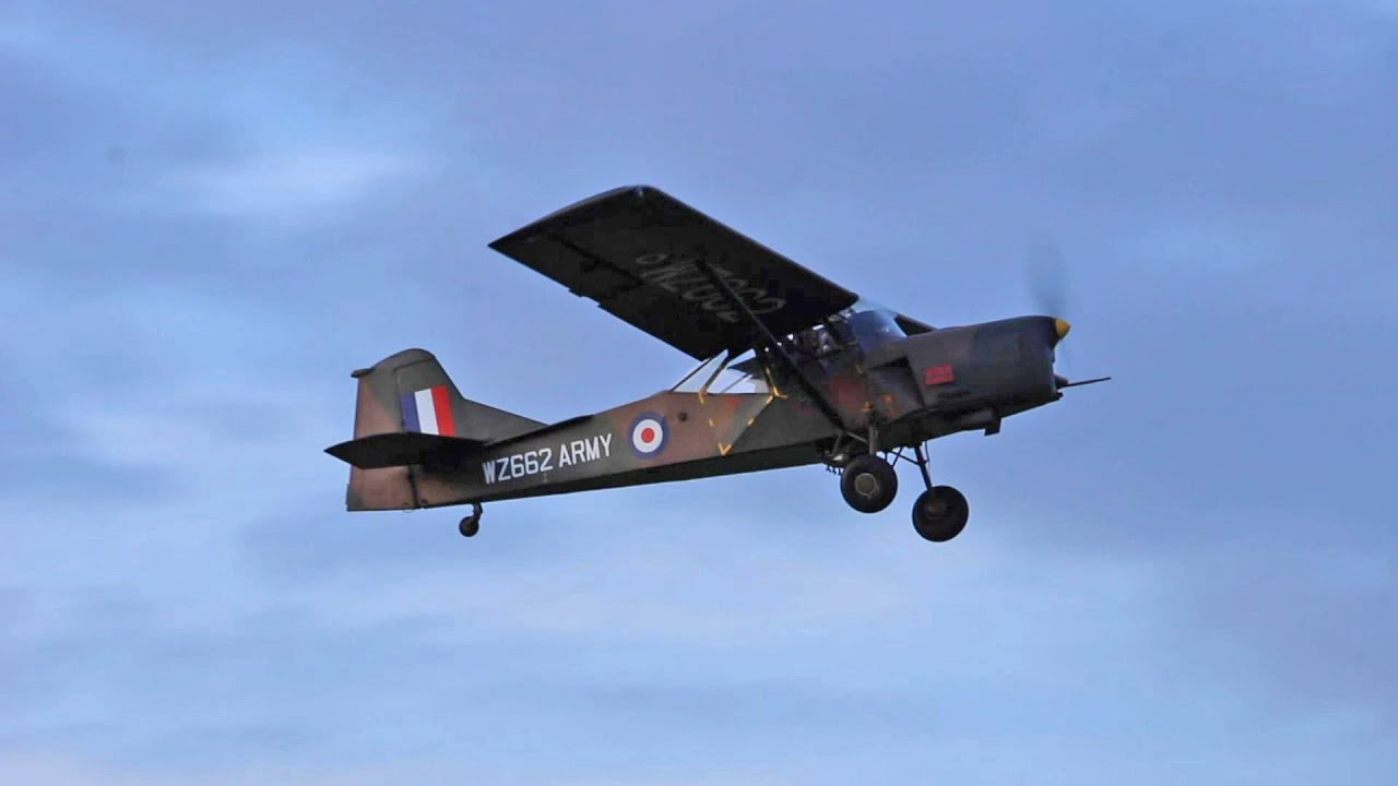 Auster AOP 9 Landing & Take-off WZ662 at Barton - YouTube
