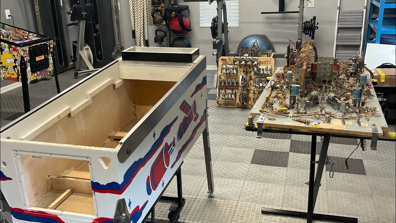 Williams Space Mission Pinball Machine Restoration 1 - YouTube