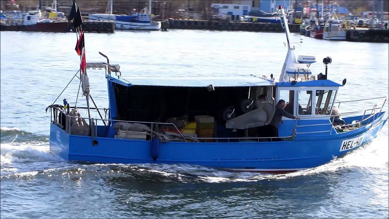 Port Władysławowo i kuter HEL-40 - YouTube