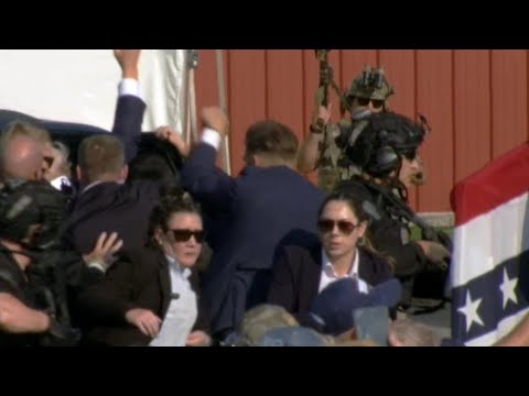 Donald Trump's Son Defends Women Secret Service Agents