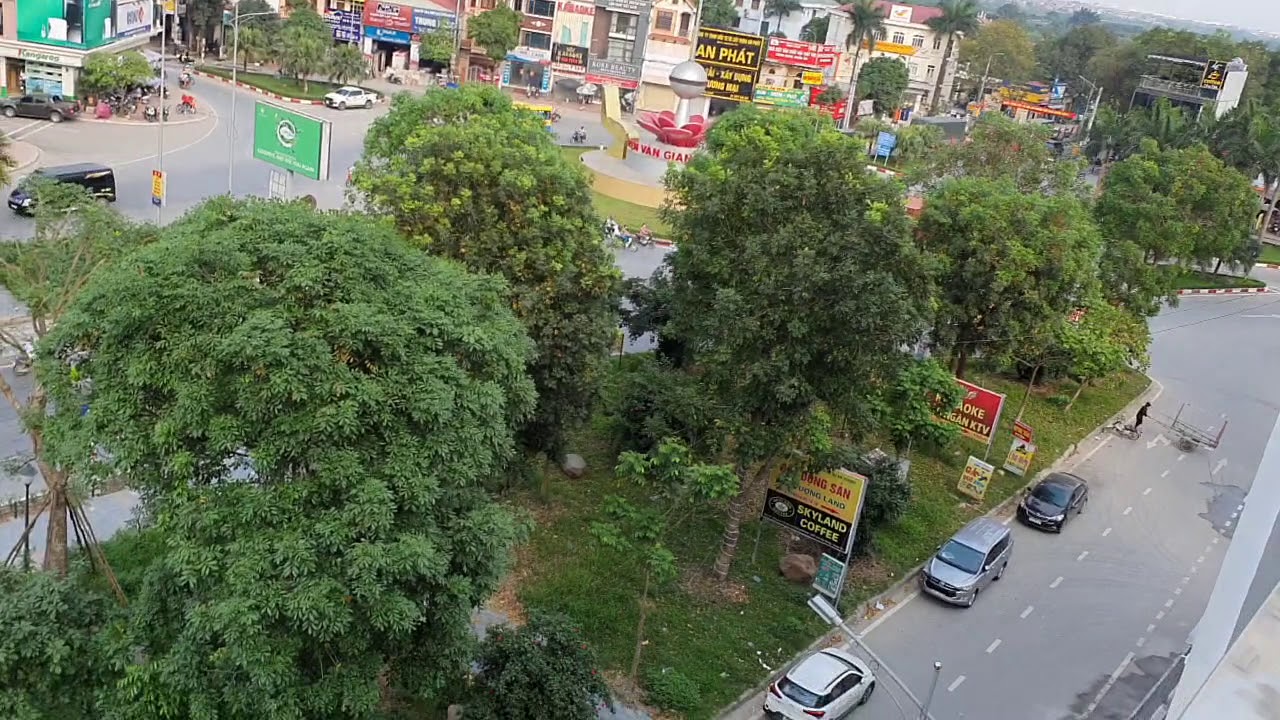 Samsung Galaxy S10 Camera Video Sample (720p/30fps) - YouTube