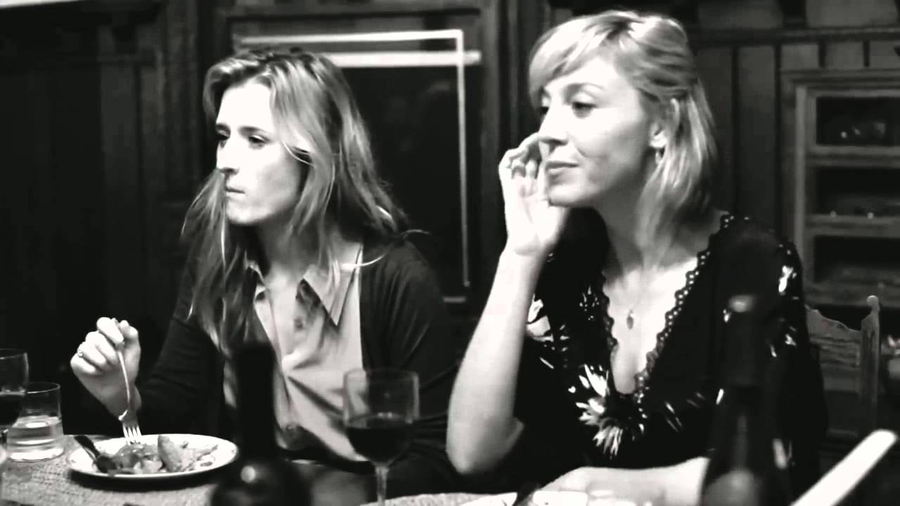 Frances Ha Trailer - YouTube