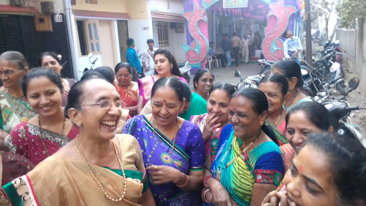 Trupti Wedding Chakdo vadhavJanuary 2016 5 - YouTube