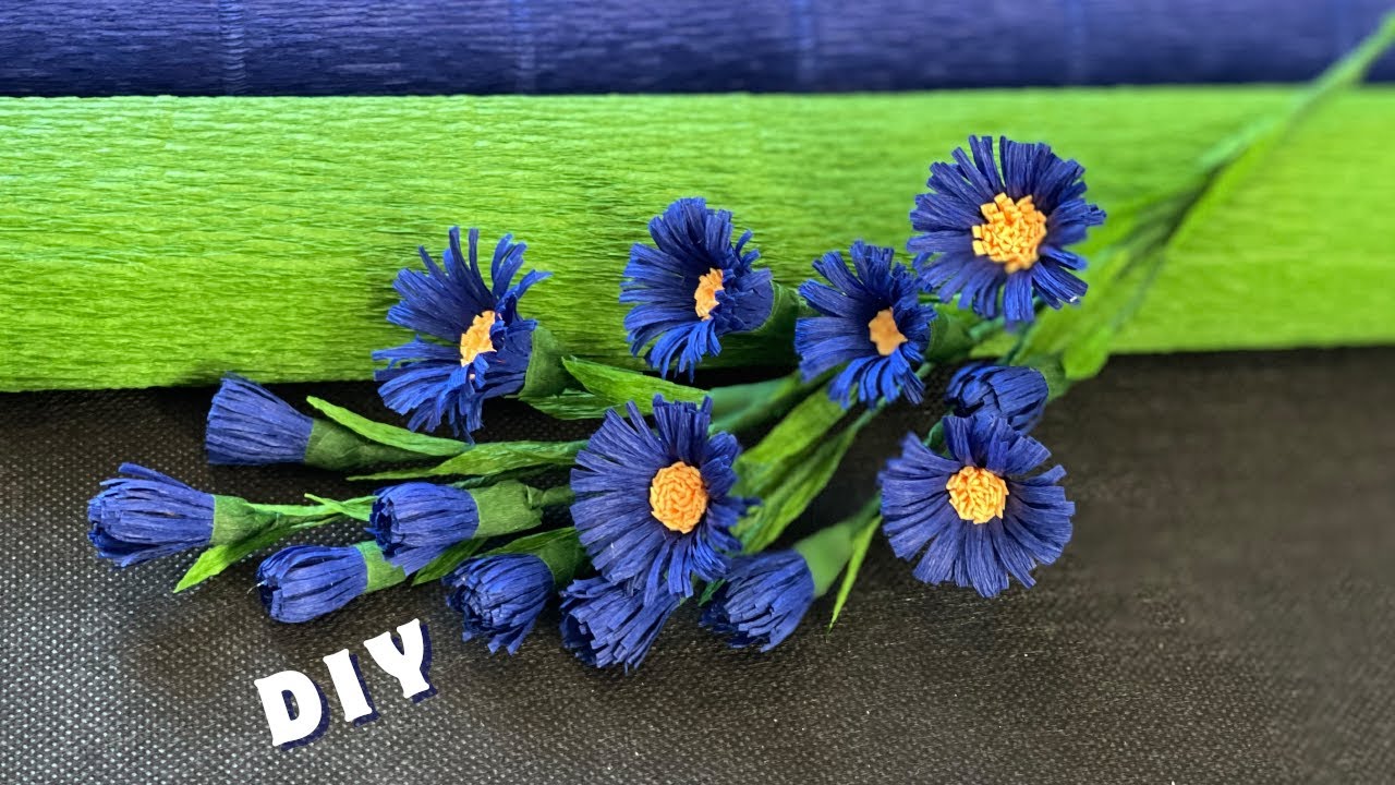 They are beautiful! Crepe Paper Flowers EASY Tutorial DIY - YouTube
