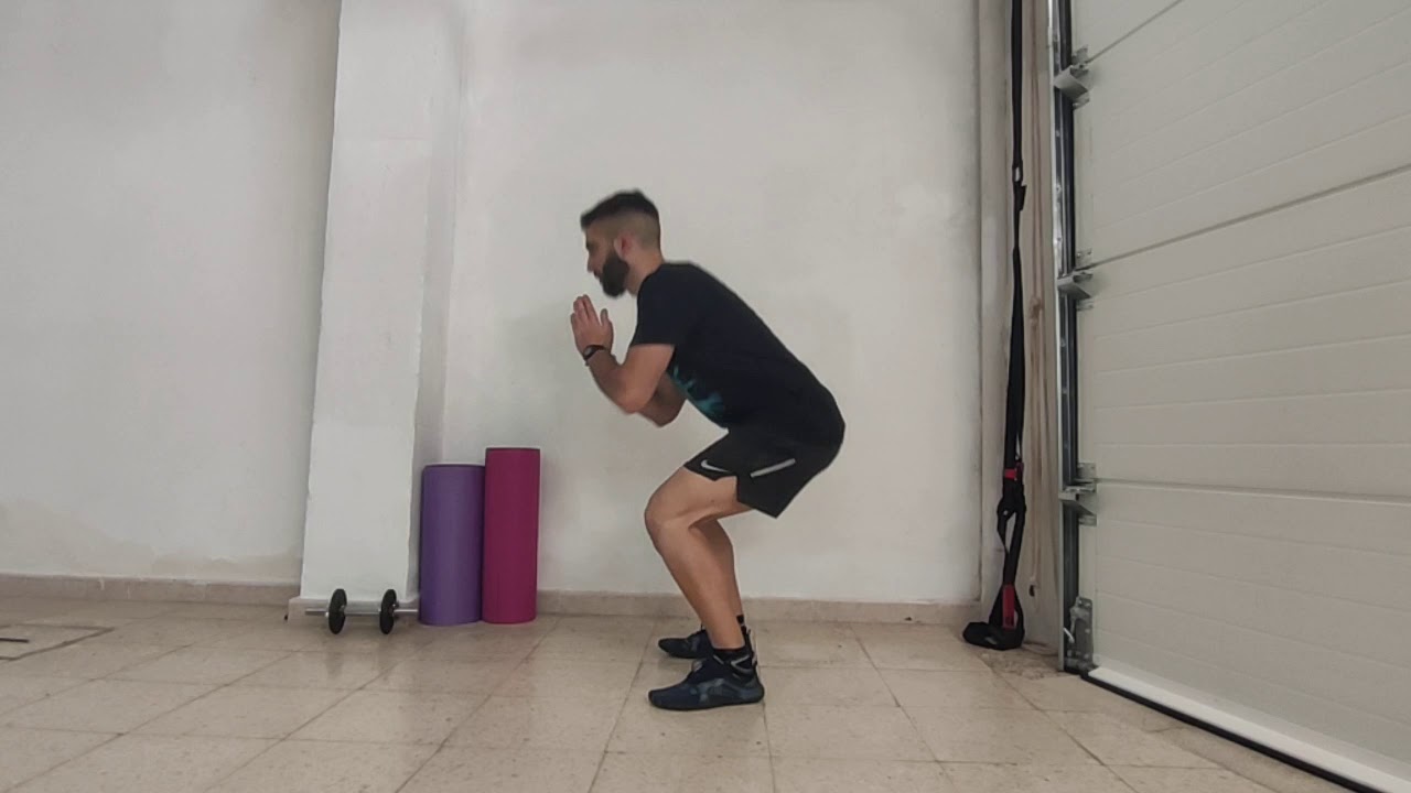 Squat jump o sentadilla con salto ejemplo práctico - YouTube