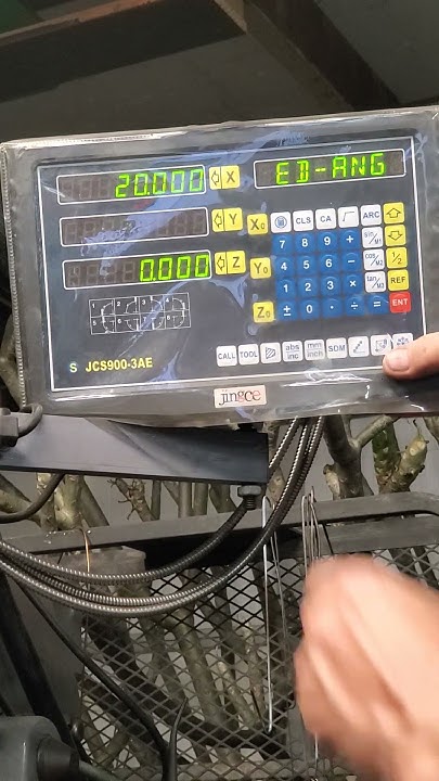 How to set a Digital Read Out (DRO) for equidistant hole drilling in a 100mm circle - YouTube