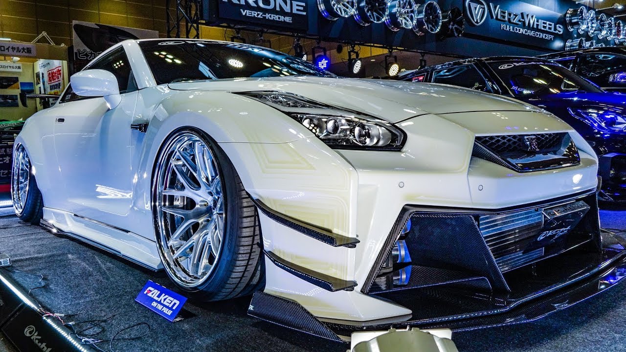 (4K)クールGT-R ワイドグラフィック KUHL RACING R35 GT-R WIDE GRAPHIC - 大阪オートメッセ2020 ...