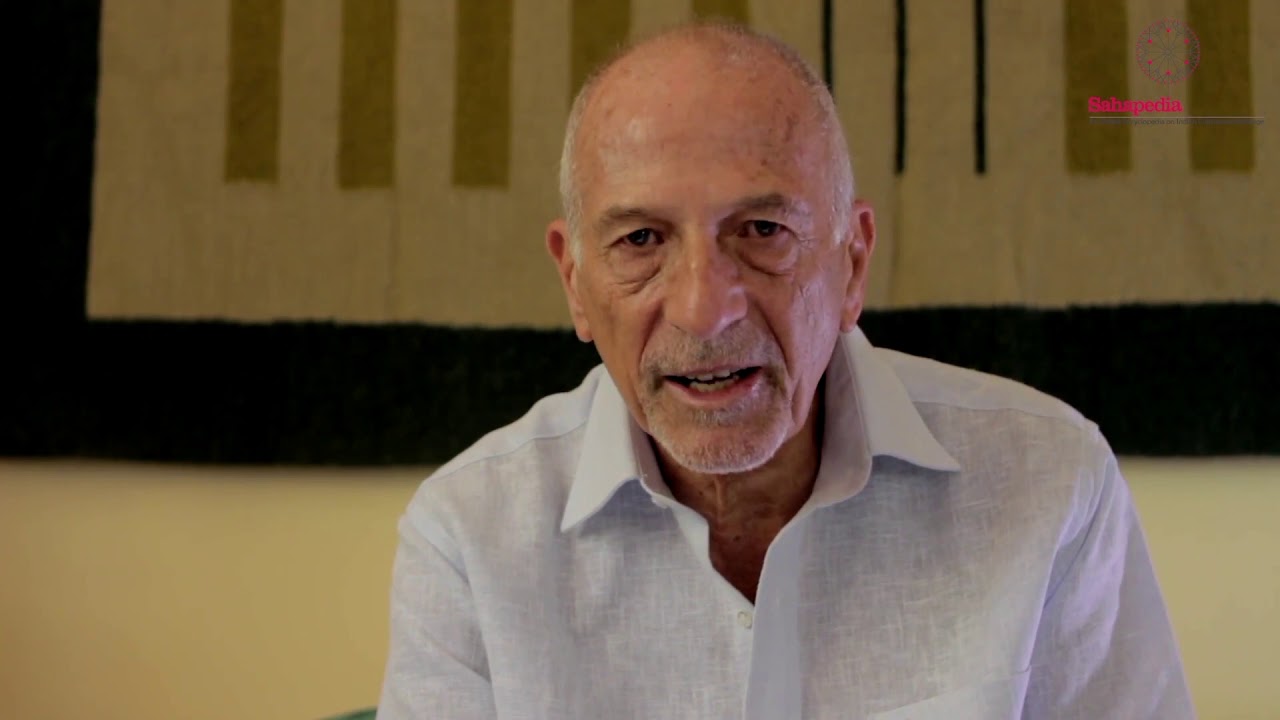 George Michell on Calukyan Temple Architecture - YouTube