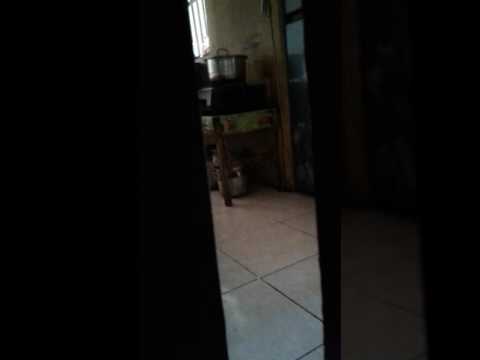 IBU KOST LAGI DI DAPUR