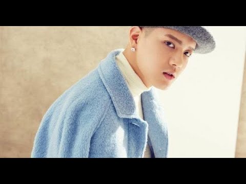 BTOB's Peniel looks like a LEGO when he works out??