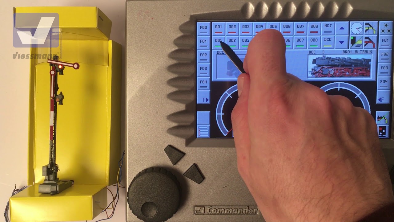 Viessmann 4701 Digital - YouTube