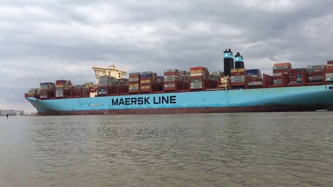 Marie Mærsk - Container Ship - Triple-E-Klasse - YouTube