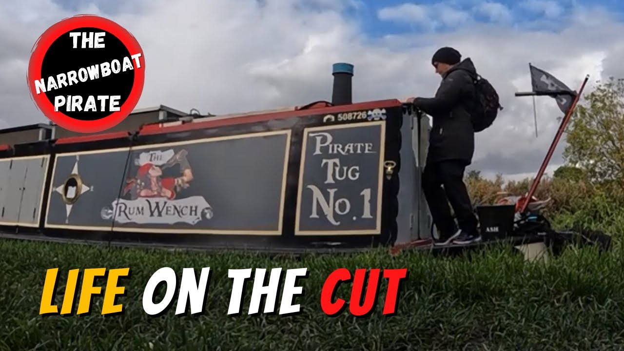 Life on the cut | Solo Narrowboat adventure [Ep 77] - YouTube