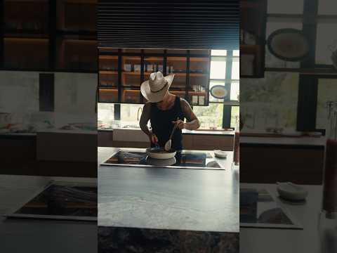 Para amar se necesitan dos.. ❤️ ya escuchaste 1+1 hoy? #maluma #kanygarcía