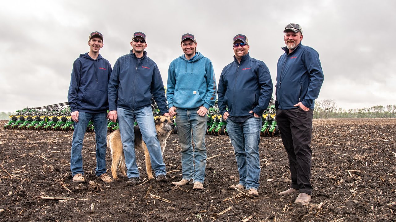 FARM RESCUE VOLUNTEERS - Jeff Barnes, Chris Batdorf, Matt Blaylock ...