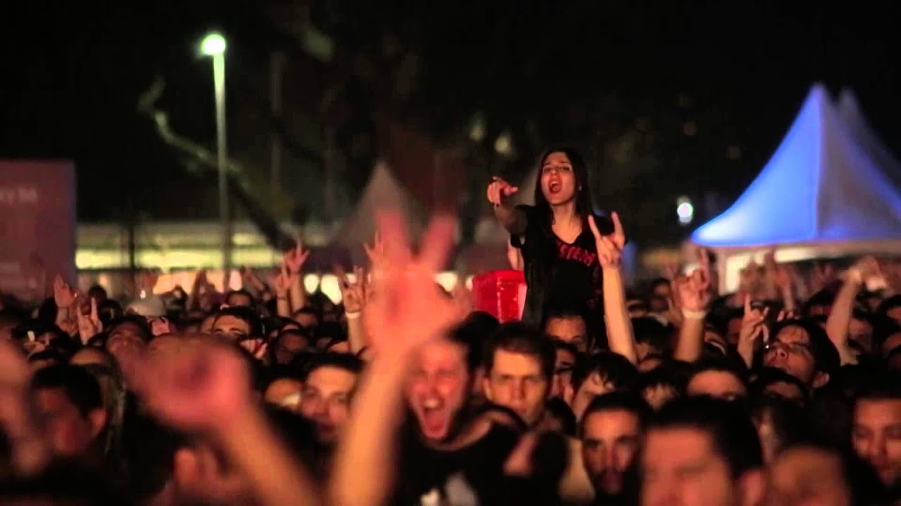 SYSTEM OF A DOWN no Live Music Rocks - YouTube