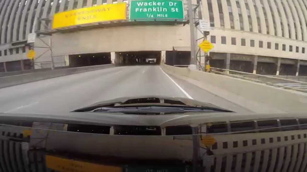 Driving through Downtown Chicago - YouTube