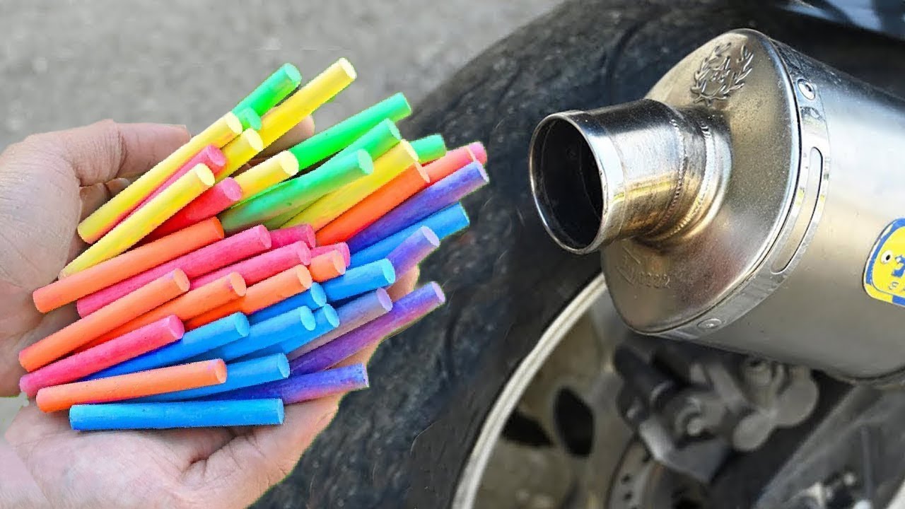EXPERIMENT CHALK IN 100°C MOTORCYCLE EXHAUST - YouTube