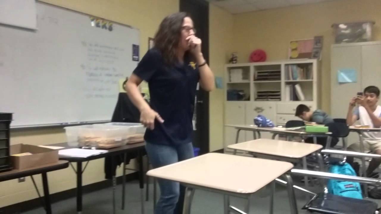 My teachers raps in class - YouTube