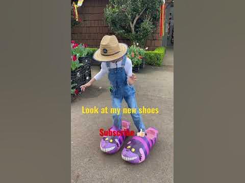 I got new shoes #shorts - YouTube