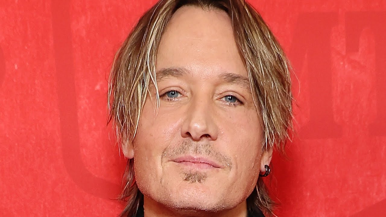 Keith Urban's Appearance At The CMT Awards Raised Eyebrows - YouTube