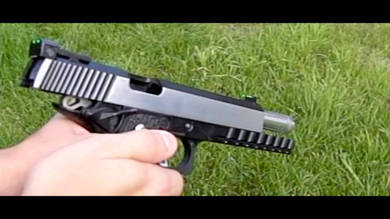 AIRSOFT KJW Hicapa KP-06 - YouTube