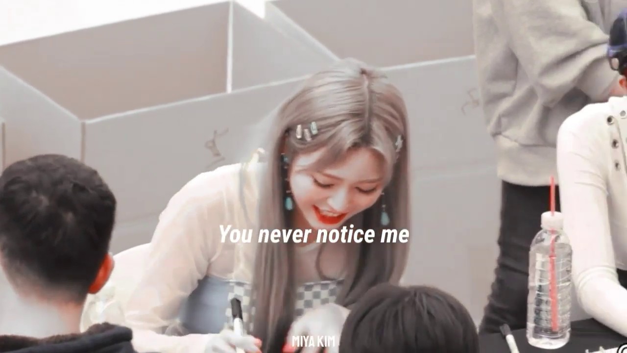 🍨 Momoland Jane - senpai |fmv| ♡° - YouTube