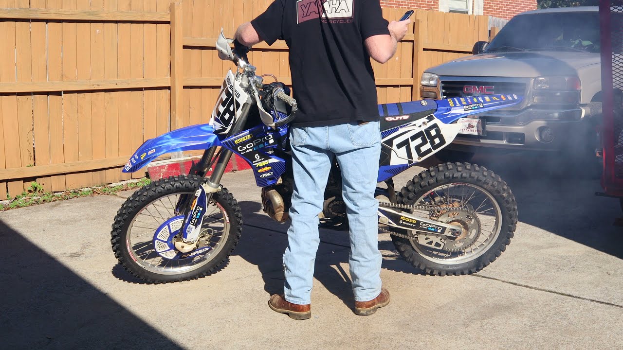 YZ 300 | Eric Gorr 295 Bike Build in under 5 minutes! - YouTube