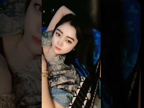 BIGO LIVE TANTE KECAPEAN JADI REBAHAN DULU