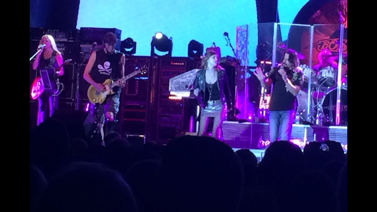 "Walk on" (Some more) (Beth Cohen) Boston (4k ) @ The Woodlands 6-12-16 ...