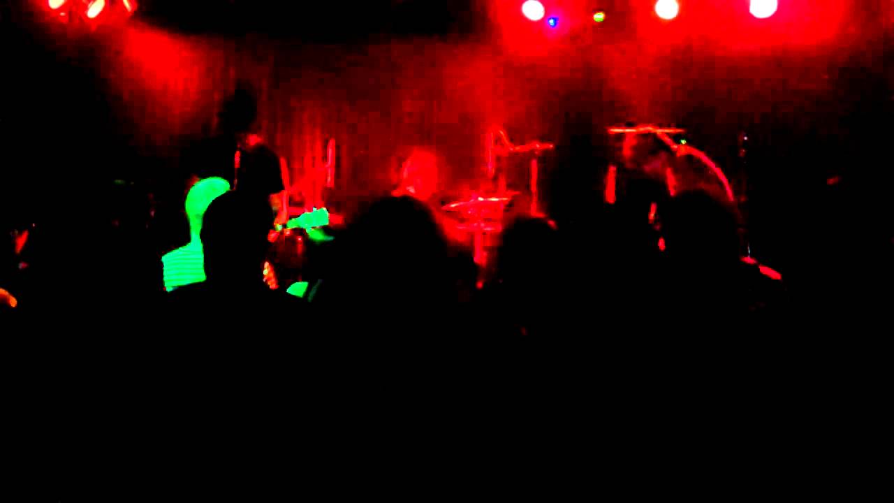 Sebadoh -- Skull - YouTube