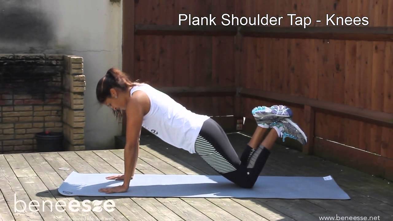Plank Shoulder Taps Knees - YouTube