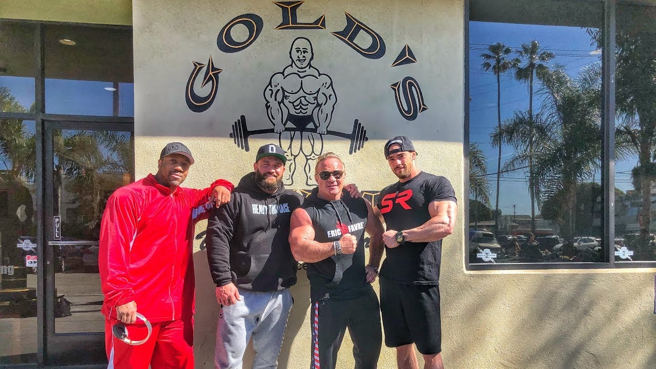 Vlog lundi 18 février: Deltoïdes avec SHAWN RHODEN et ÉRIC FAVRE - YouTube