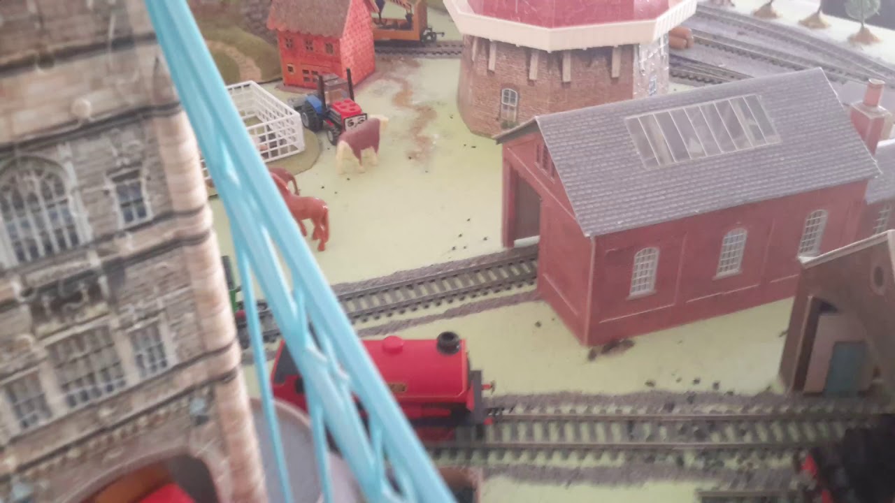 The Bachmann Junior Show: EP3 A new friend for 2005 - YouTube