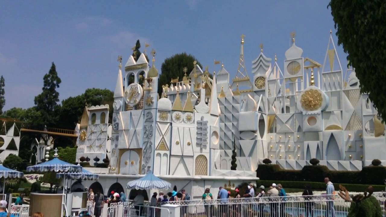 Disneyland It's a Small World Facade May 11, 2016 - YouTube