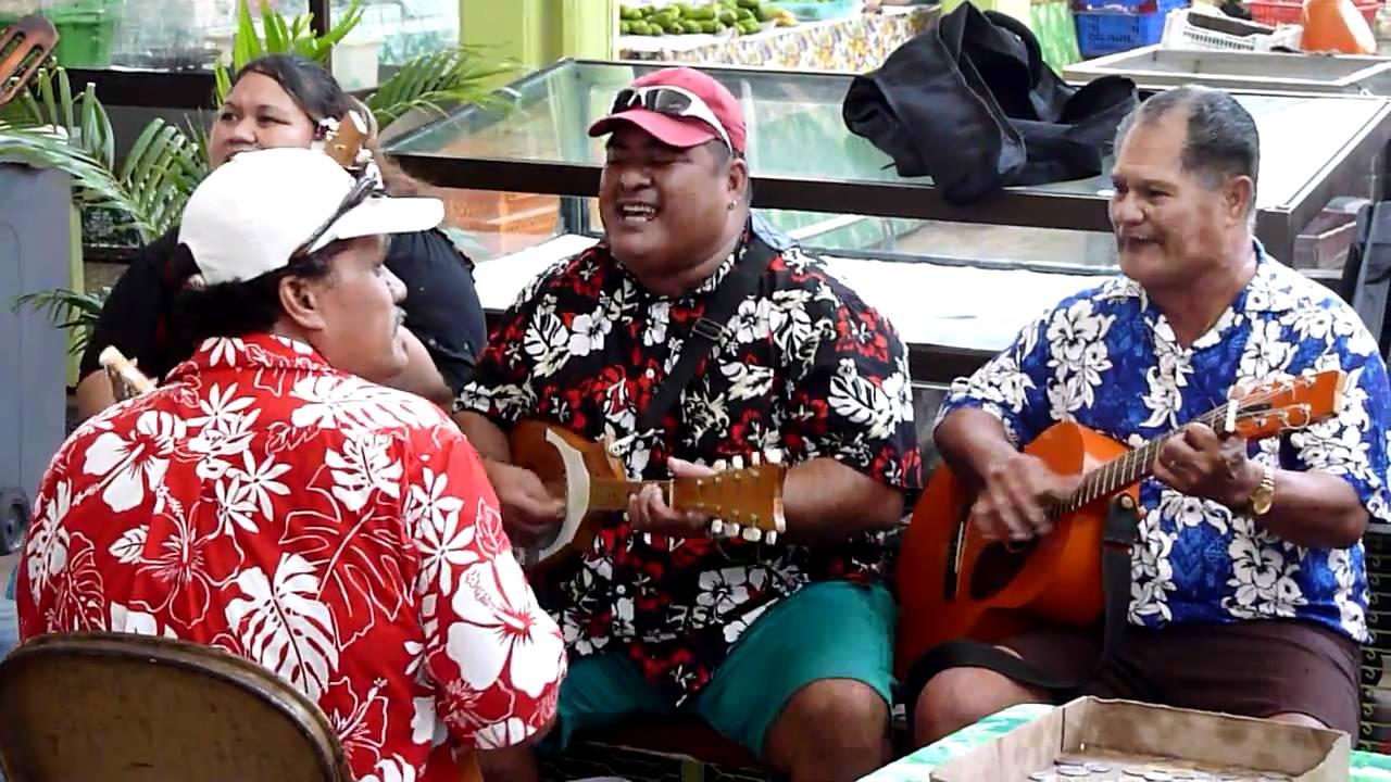 Traditional Tahiti Music at the Papeete Market - YouTube