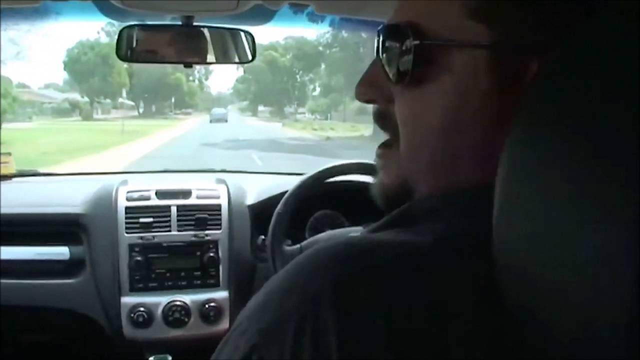 SOUNDRACER V8 MUSTANG SHELBY sur www.kasdesign.fr - YouTube