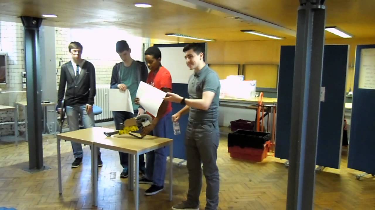 Elutec @UCL Dyson workshop: Team 3 presents innovation - Handy Vac ...