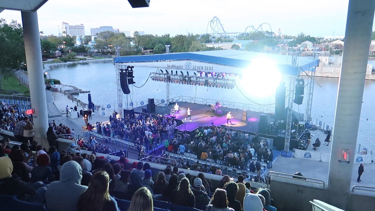 Going To An AJR Concert At SeaWorld! - YouTube