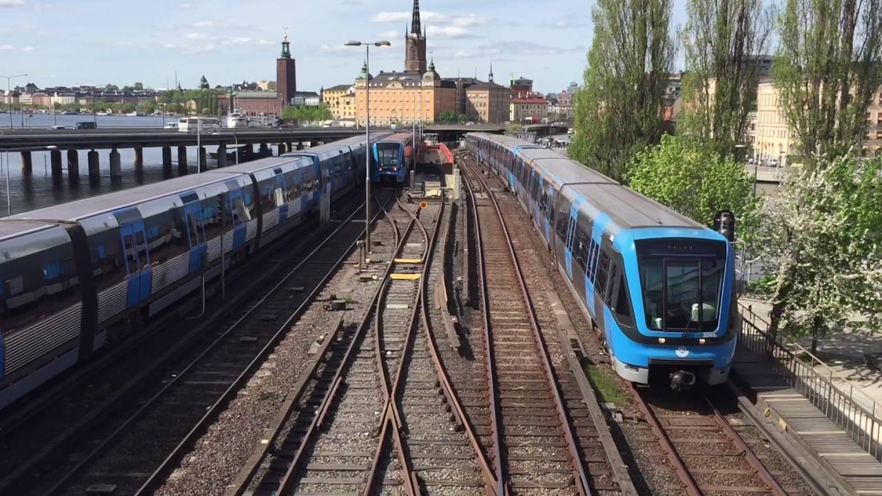 [SL - MTR] 2 minutes between Gamla Stan and Slussen stations. - YouTube